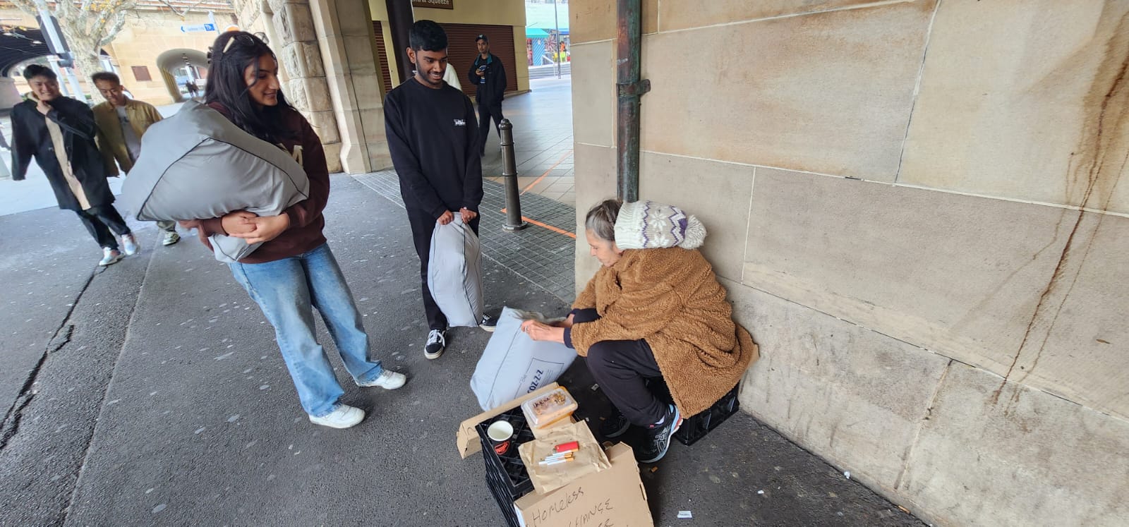 NSW Region: Sydney Winter Drive for the Homeless – Sri Sathya Sai ...